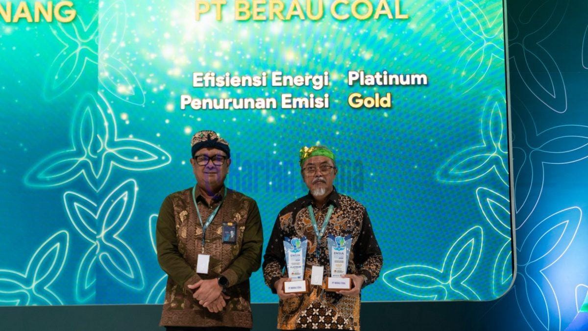 PT Berau Coal mendapat penghargaan Gold dan Platinum dalam ajang Environmental and Social ...